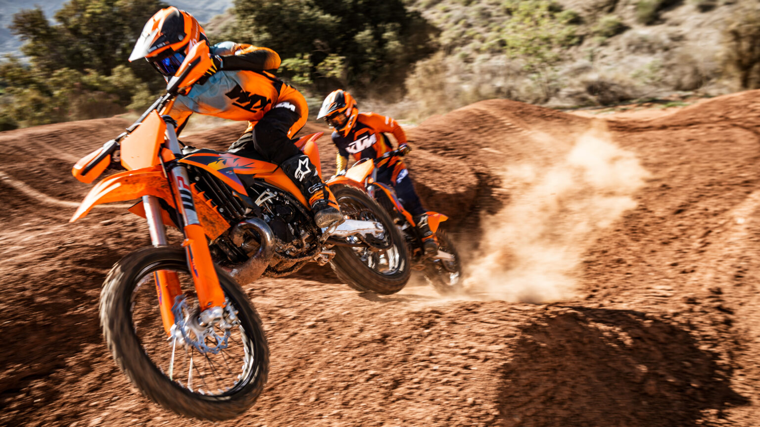 KTM Unveils 2026 SX Motocross Lineup with Technical and Visual Updates ...